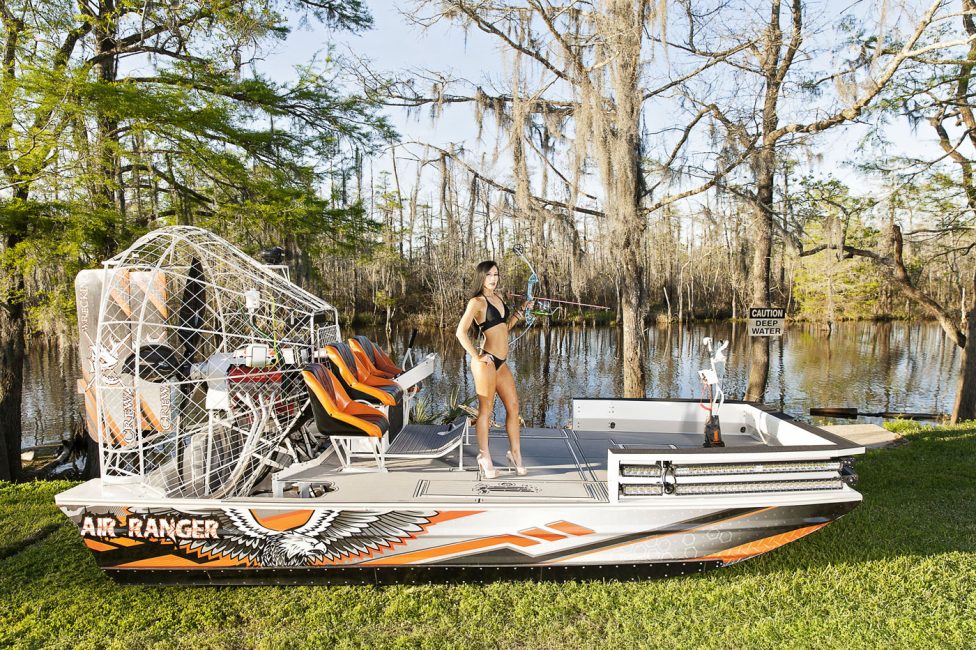 BOWFISHING | American Airboat Corp.