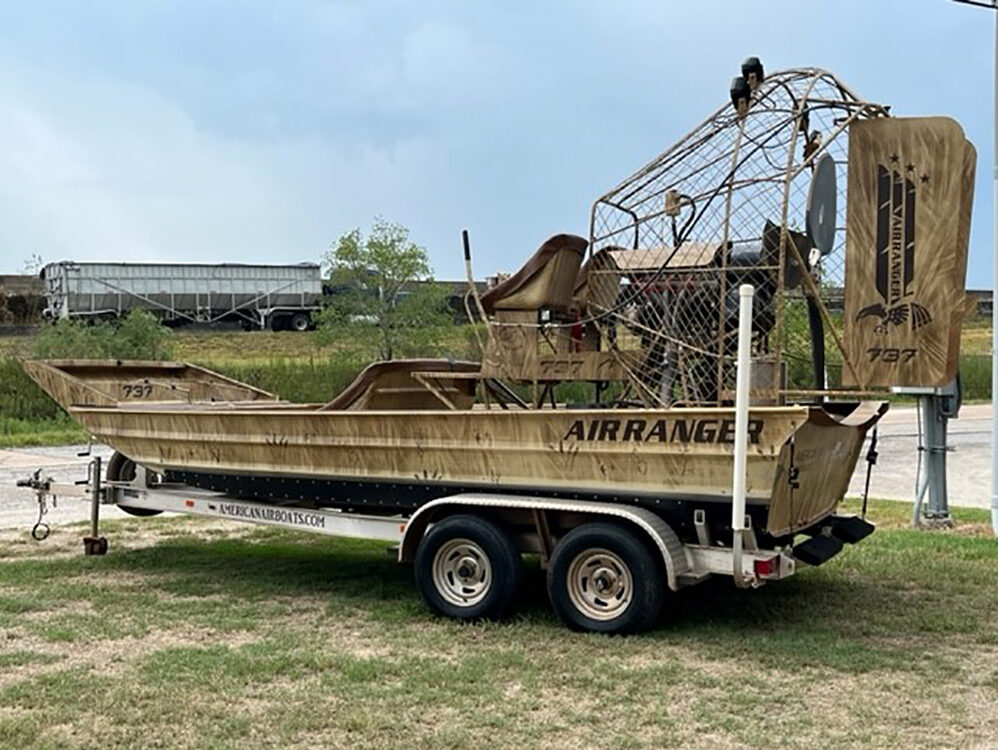 SOLD – 2017 18′ X 8′ AirRanger | American Airboat Corp.